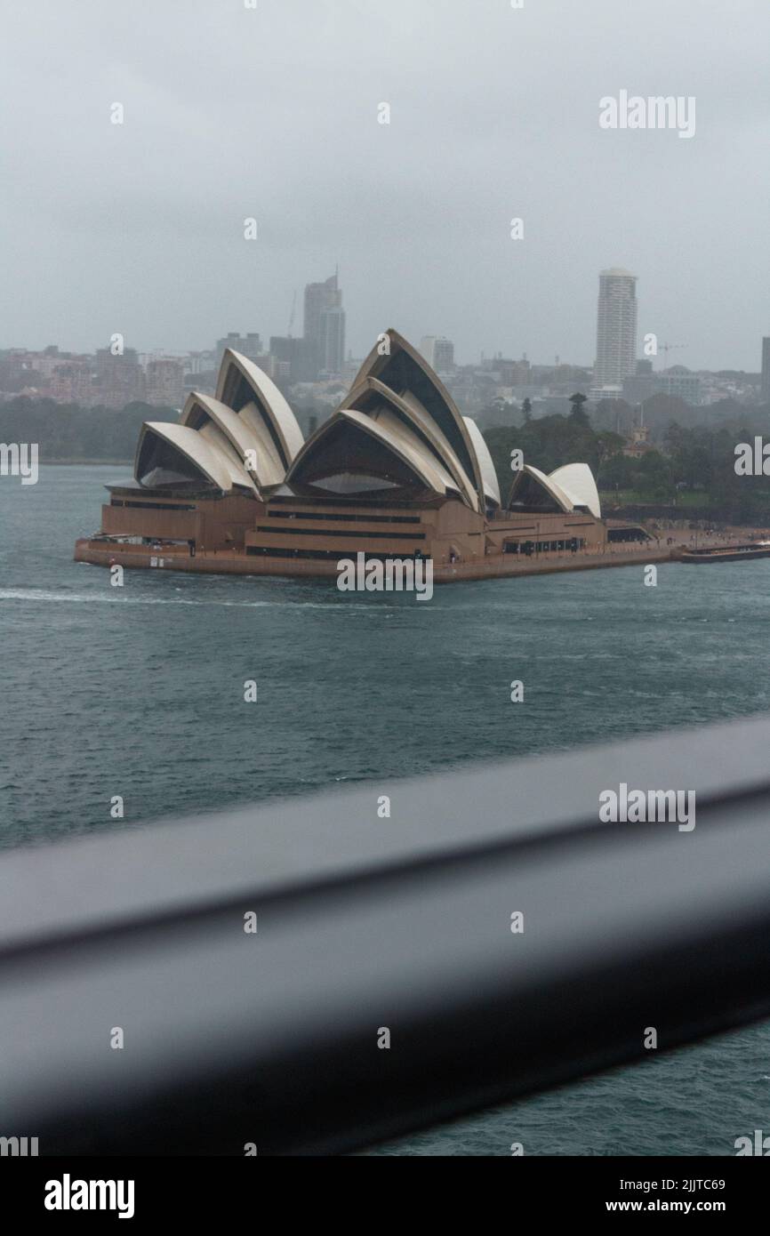 Exterior sydney opera house hi-res stock photography and images - Alamy