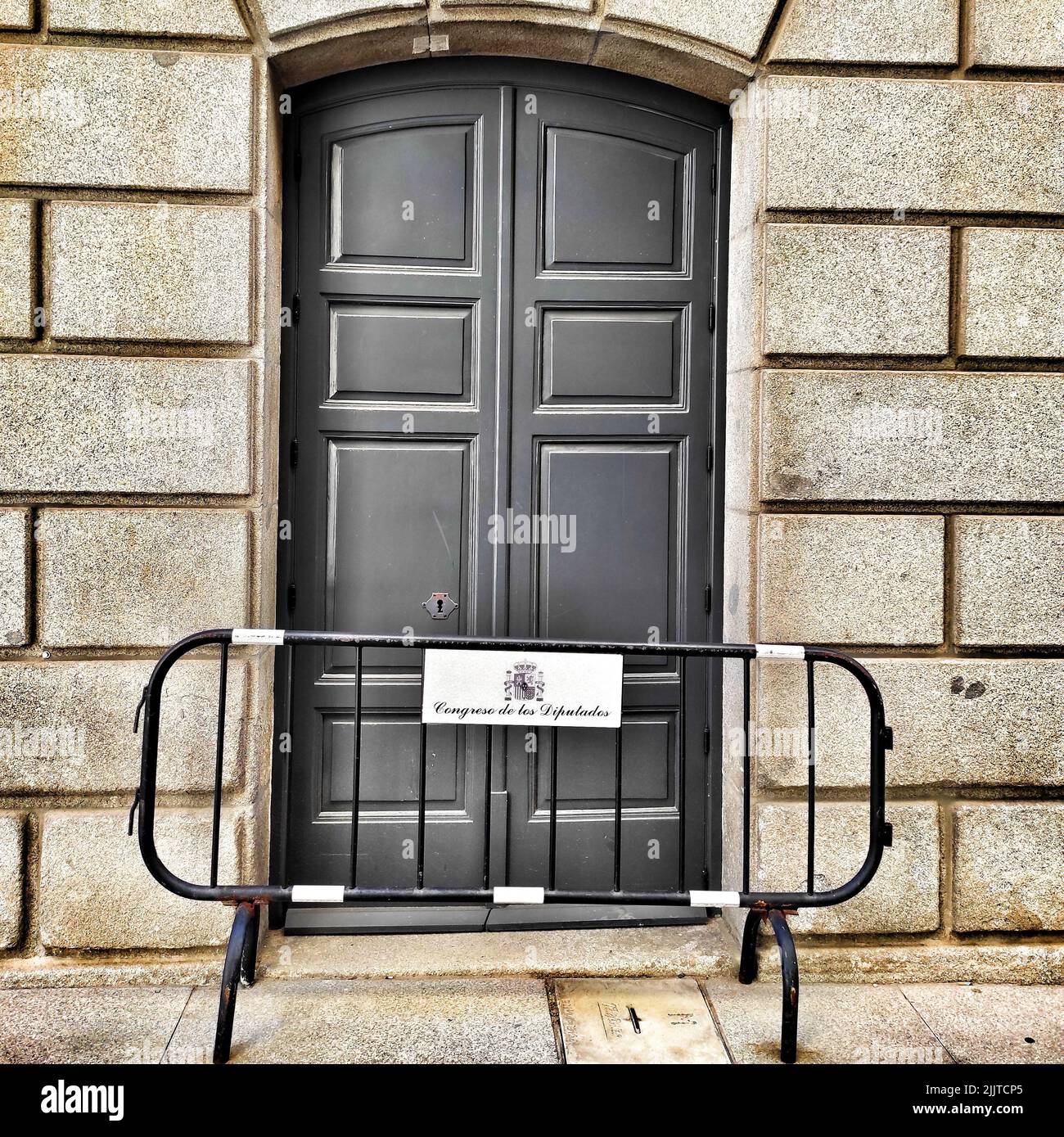 Congress of deputies exterior hi-res stock photography and images - Alamy