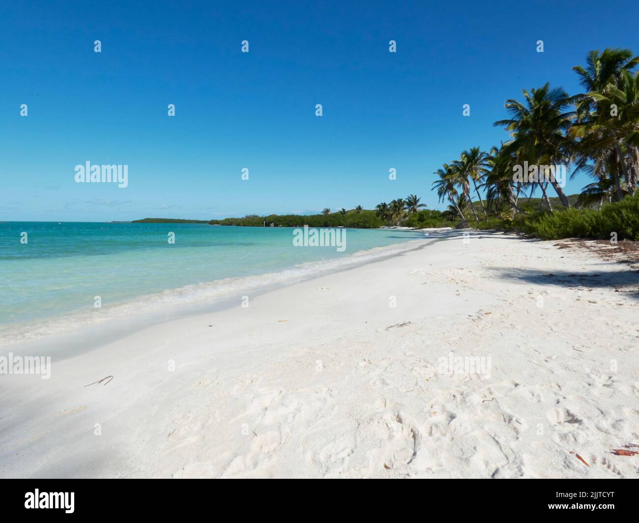 White beach sand shot hi-res stock photography and images - Alamy