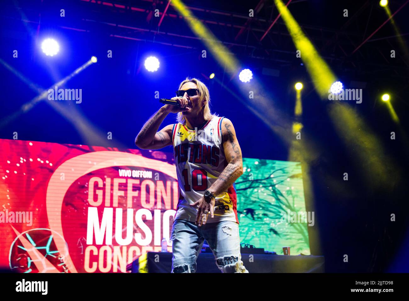 Gemelli diversi hi-res stock photography and images - Alamy