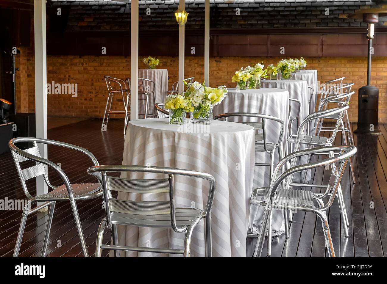 Luxury tables hi-res stock photography and images - Alamy