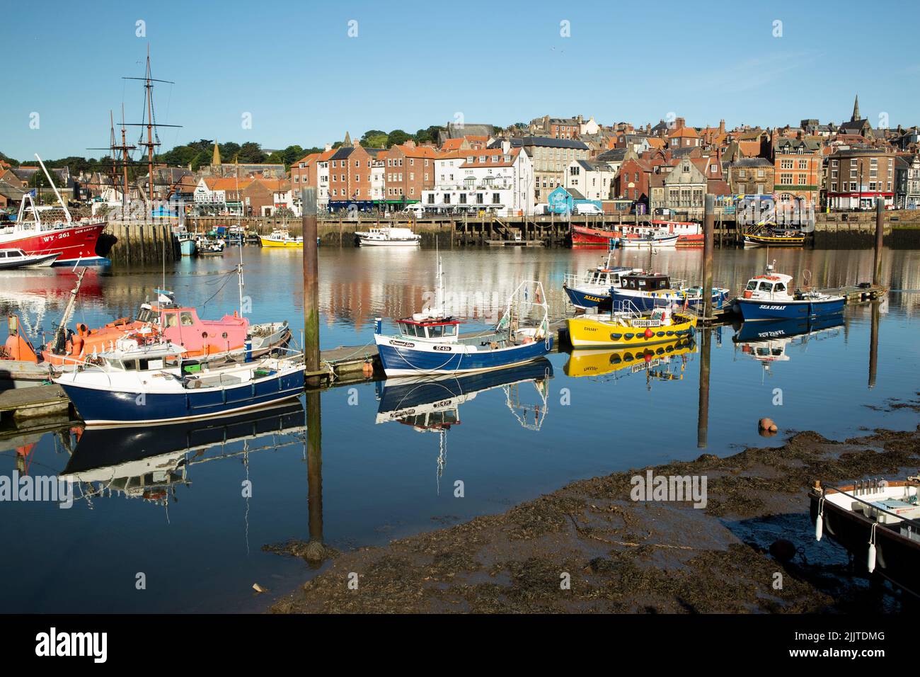 The River Esk at Whitby running into the North Sea Summer sunshine ...