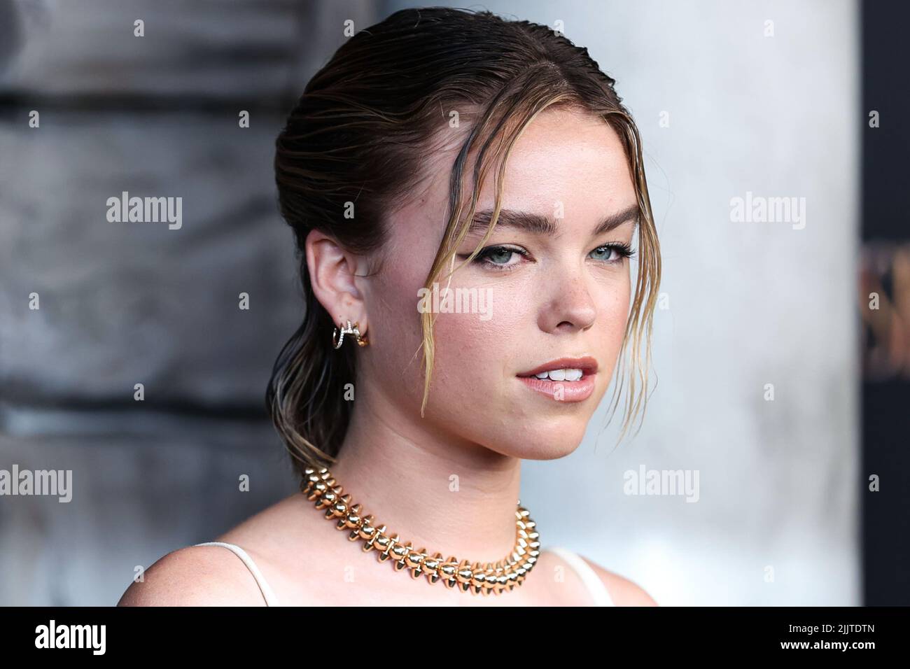 Milly alcock hi-res stock photography and images - Alamy