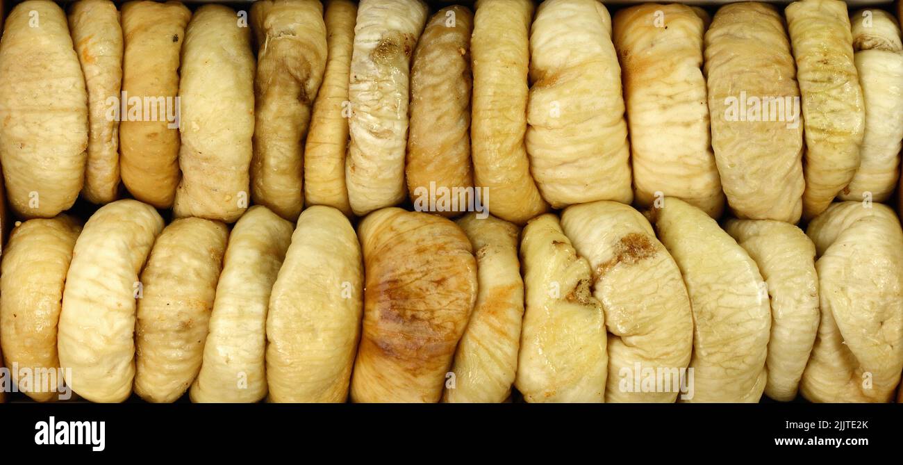 Dried figs in a box isolated on white background. Packed dried figs ...