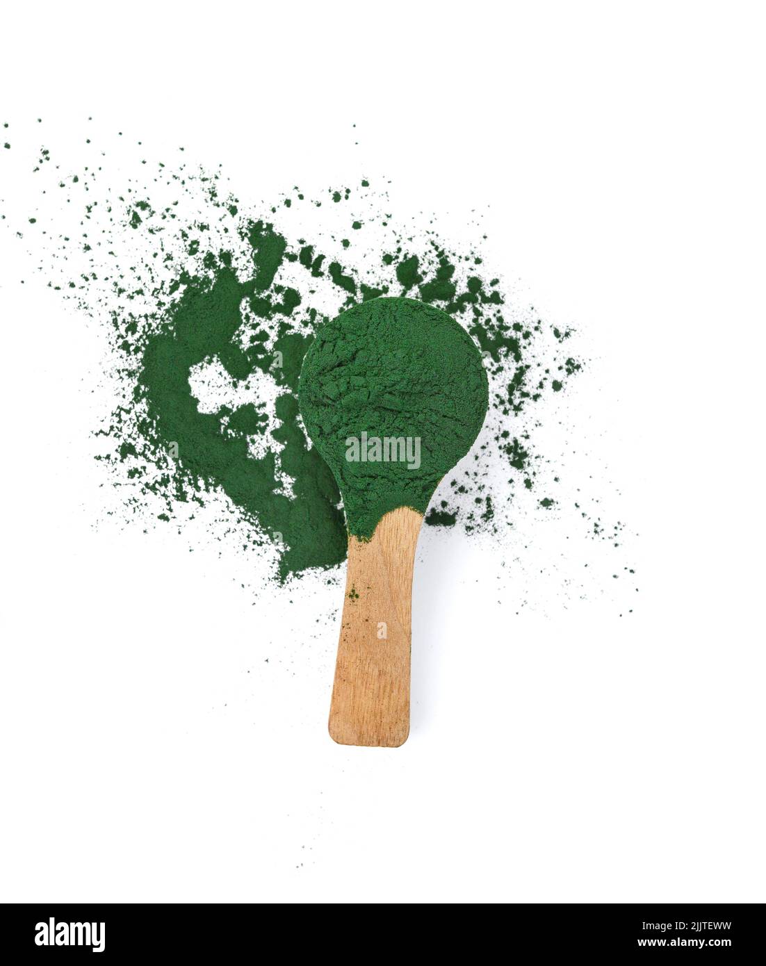 spirulina powder isolated on white background. seaweed powder isolated ...