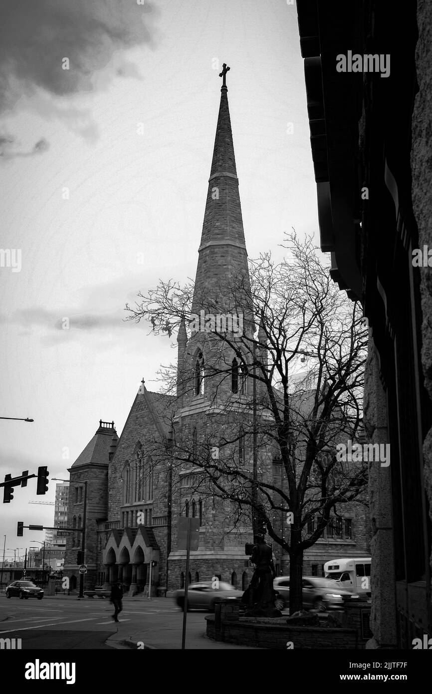 A vertical grayscale of a church in Denver downtown Stock Photo - Alamy