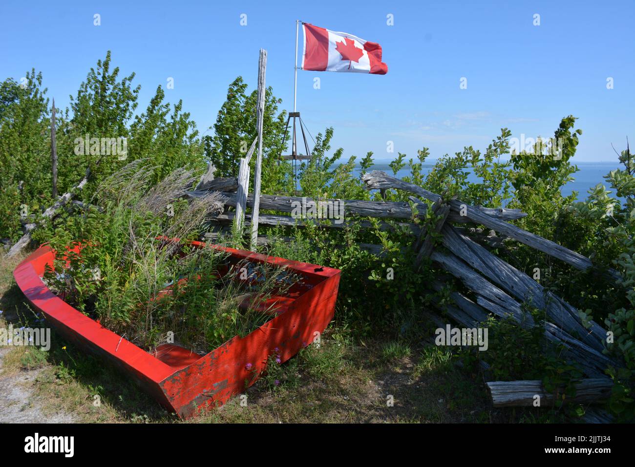 Canadian flag on manitoulin island hi-res stock photography and images ...