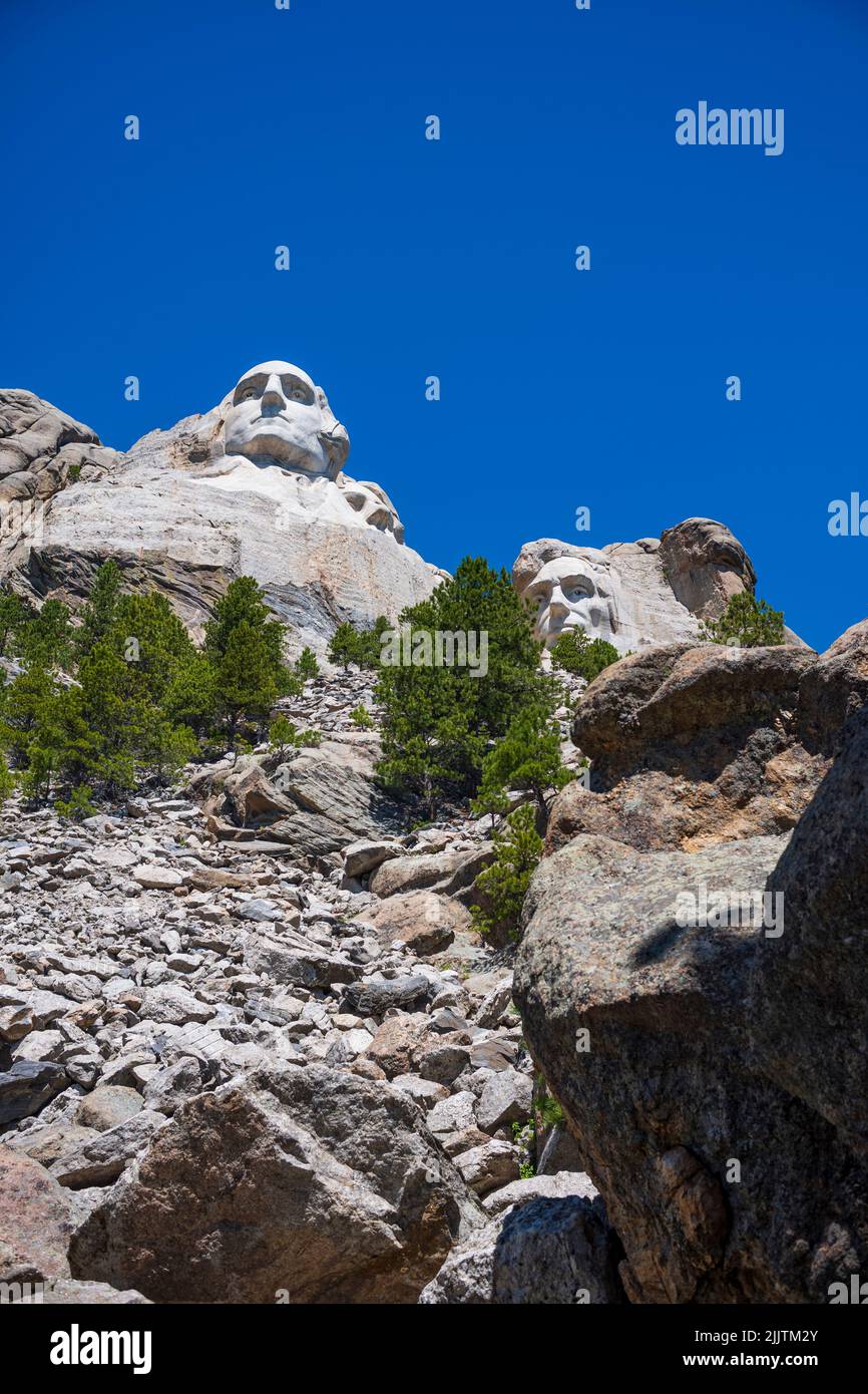 Mount Rushmore National Memorial depicts the U.S. presidents George ...