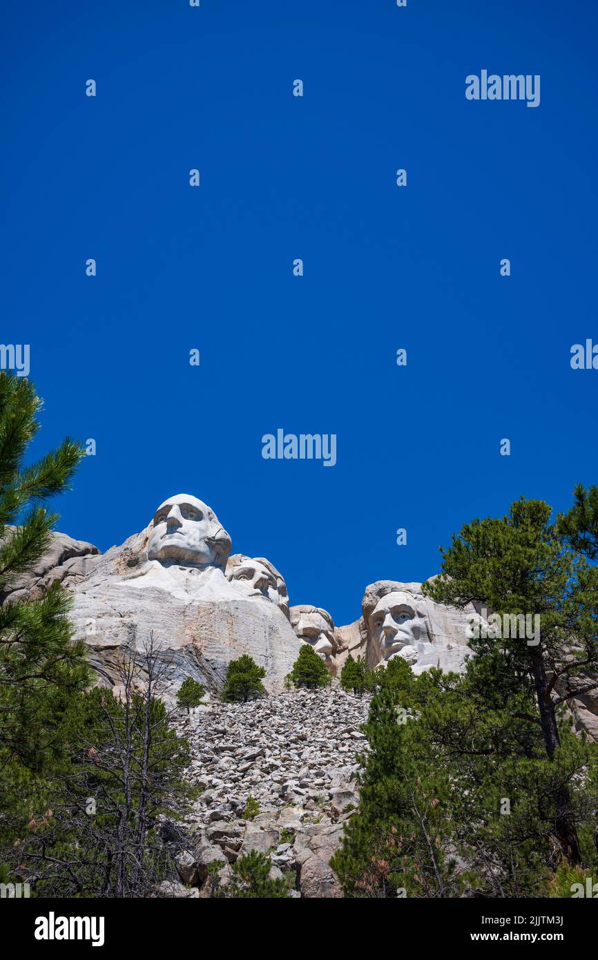 Mount Rushmore National Memorial depicts the U.S. presidents George ...