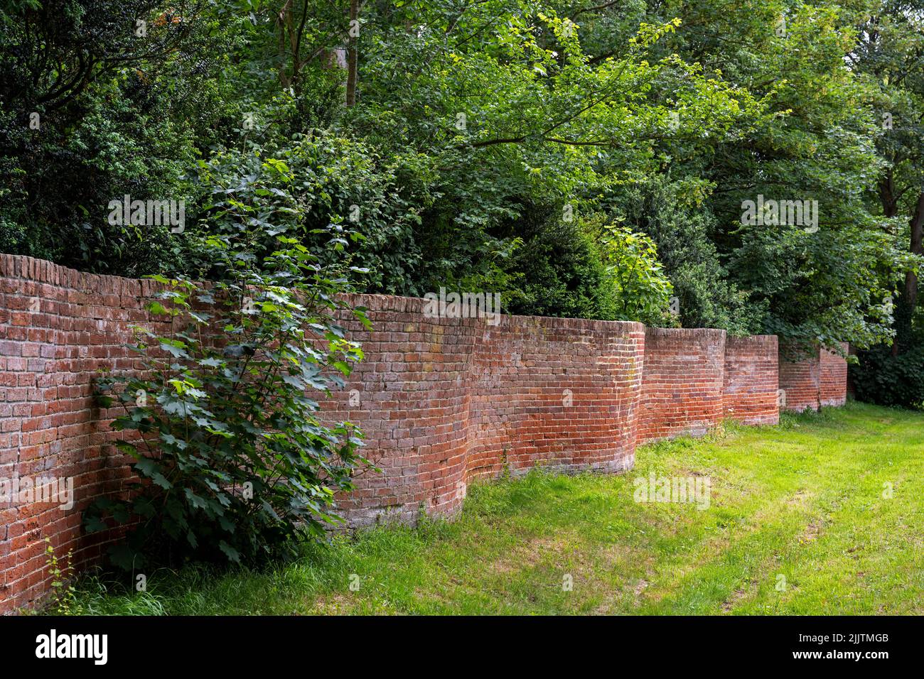 Crackle design hi-res stock photography and images - Alamy
