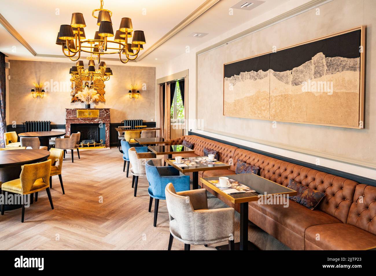 The Maison Tatin is home to France's legendary apple cake "Tarte Tatin ...