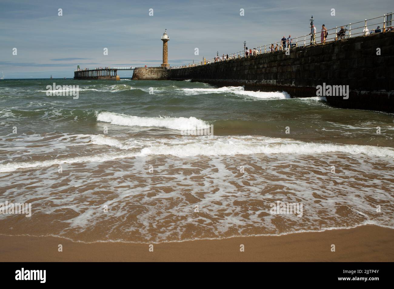 Whitby sands hi-res stock photography and images - Alamy