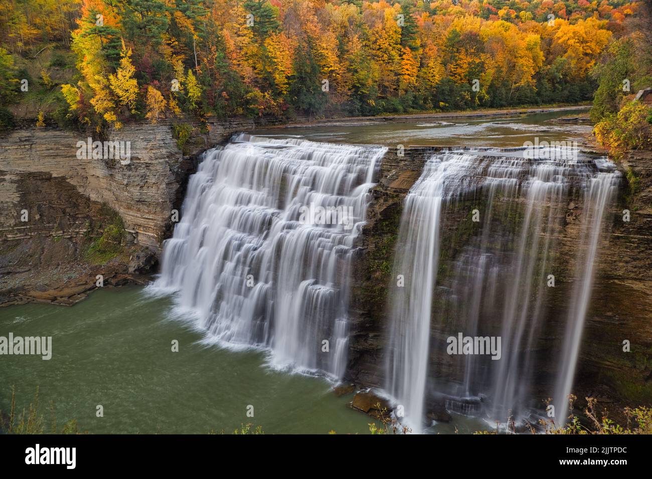 Letchworth state park autumn hi-res stock photography and images - Alamy