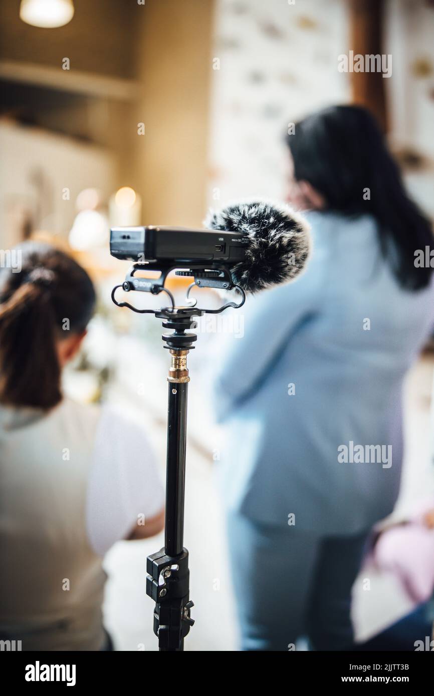 Camera stand hi-res stock photography and images - Alamy