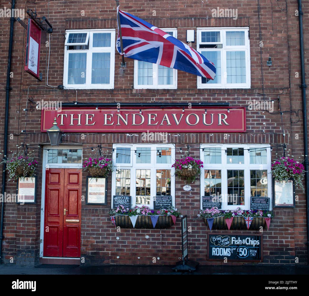 The endeavour pub whitby hi-res stock photography and images - Alamy