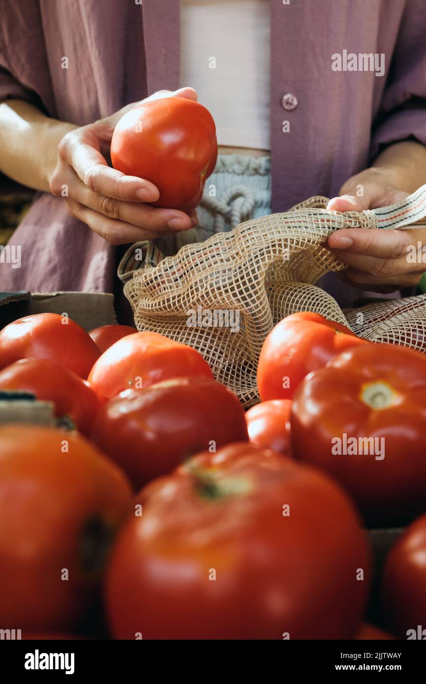 Reusable eco bag hand hi-res stock photography and images - Alamy