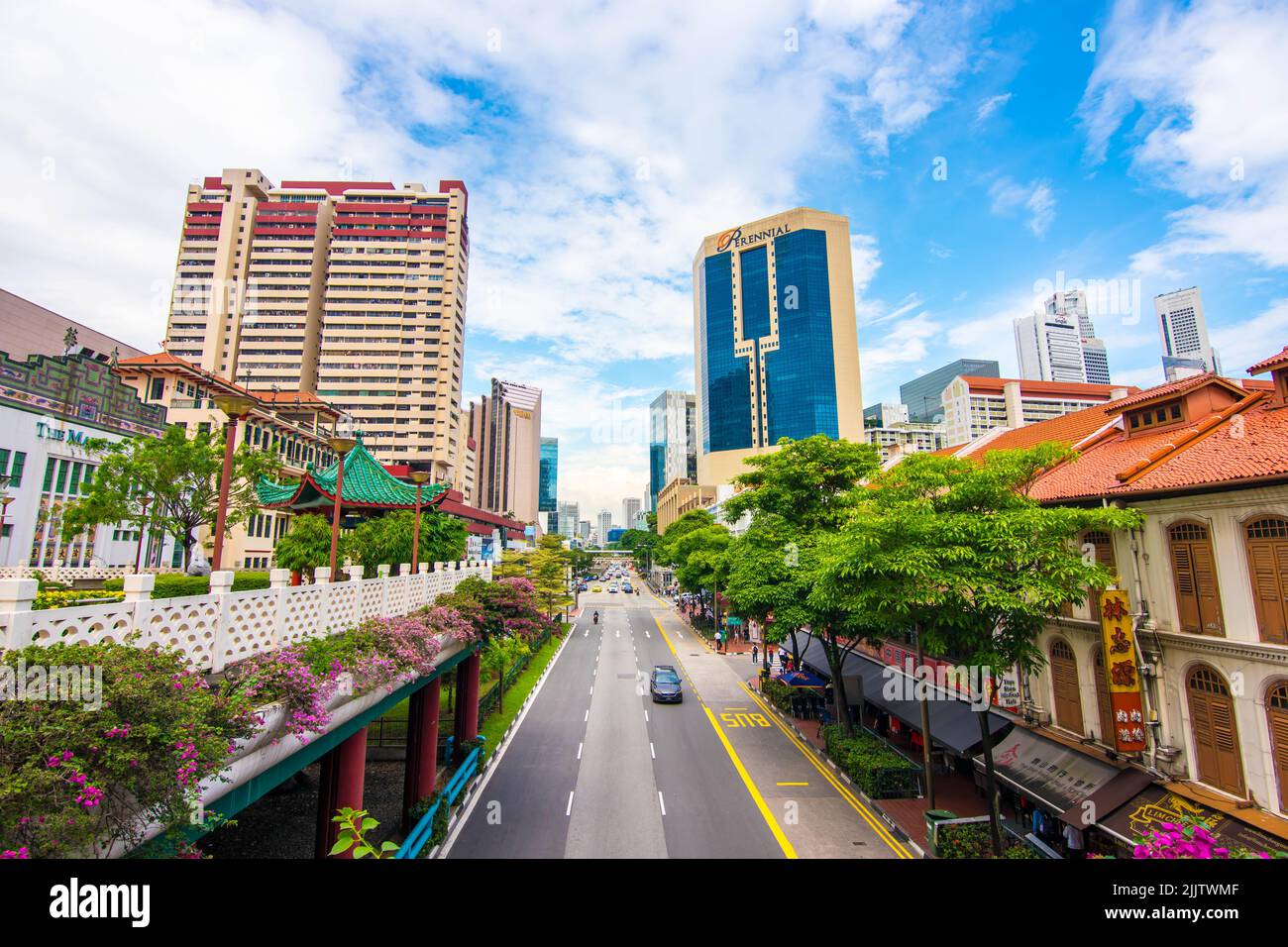 Buildings in singapore hi-res stock photography and images - Alamy
