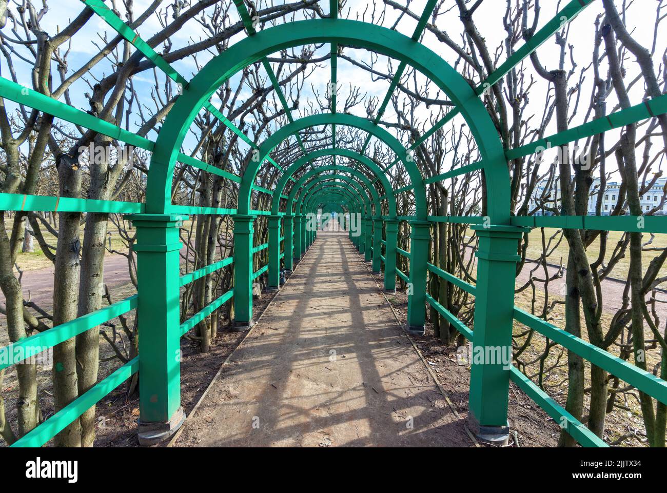 Metal tunnel hi-res stock photography and images - Alamy