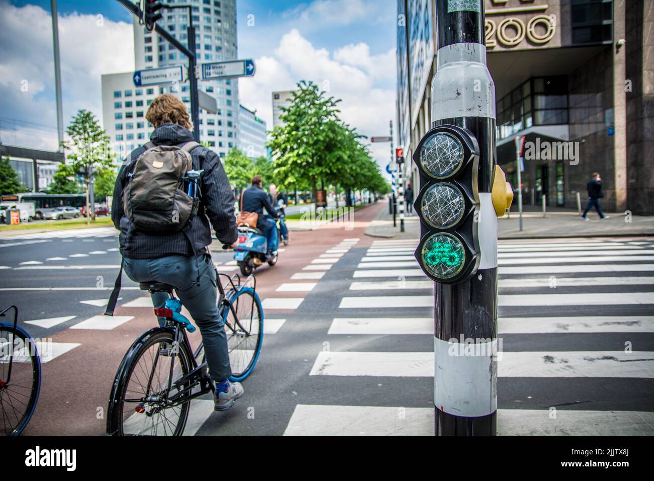 Rotterdam street hi-res stock photography and images - Alamy