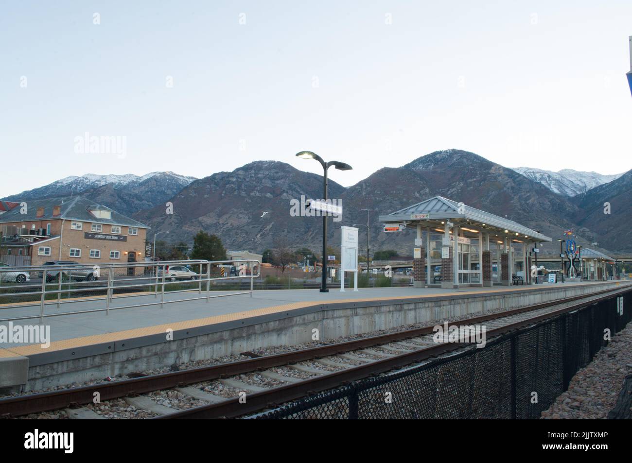 Train in landscape usa hi-res stock photography and images - Alamy
