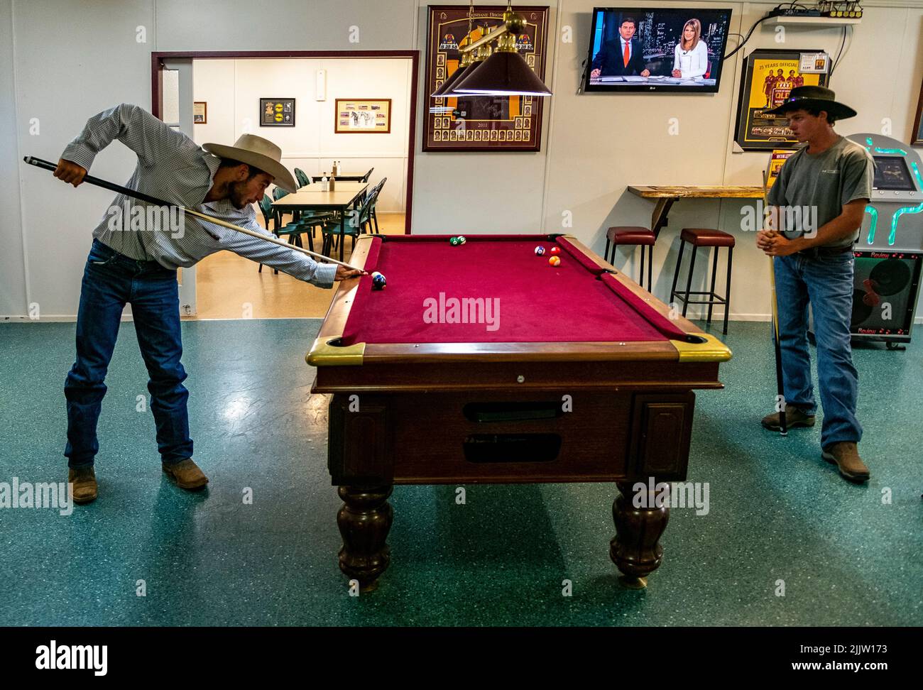 Pool competition hi-res stock photography and images - Alamy