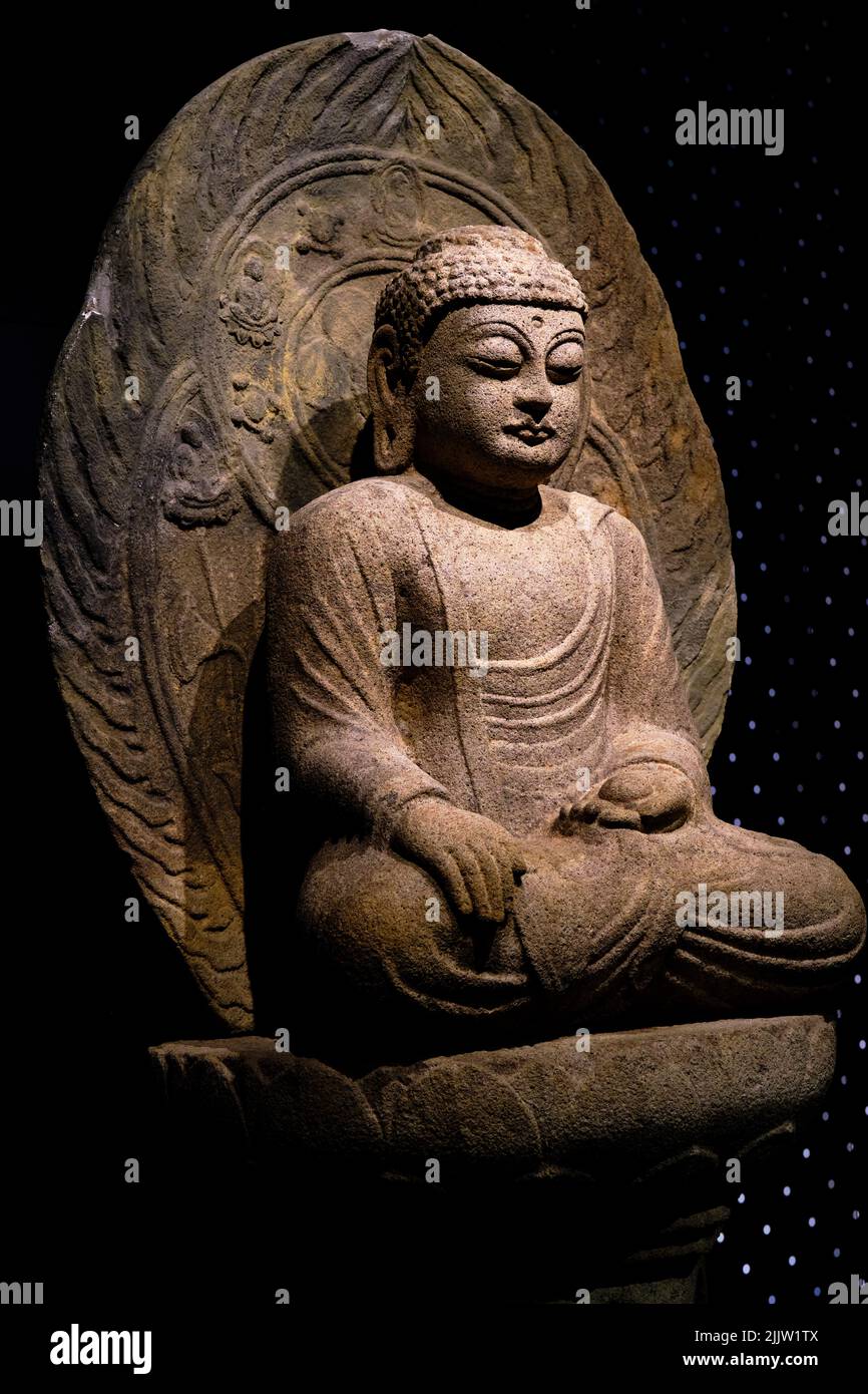 South Korea, Seoul, Yongsan-gu, National Museum, Bhaisajyaguru Buddha ...