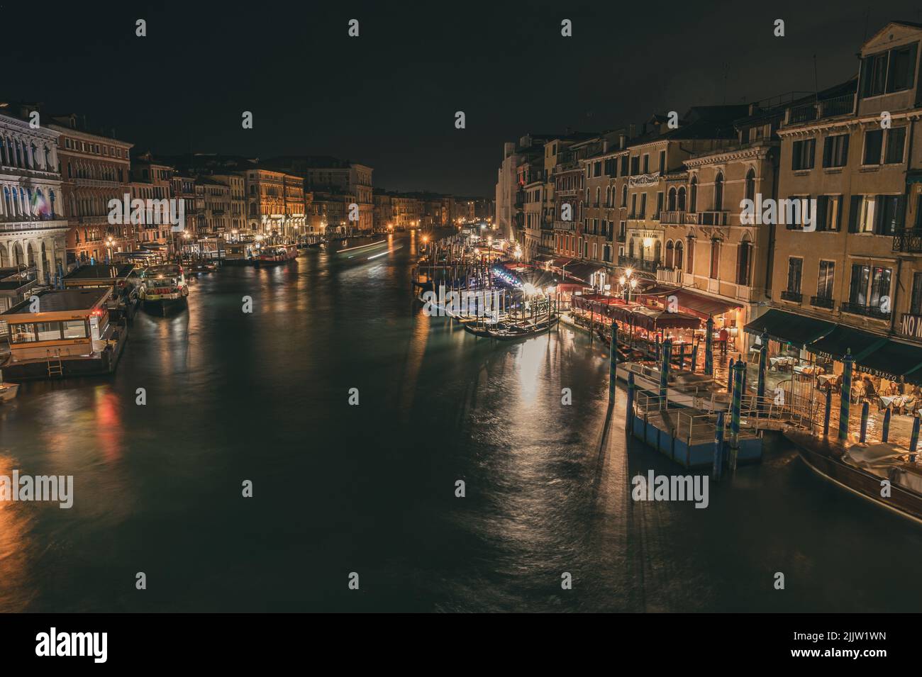 Beautiful venice night view hi-res stock photography and images - Alamy