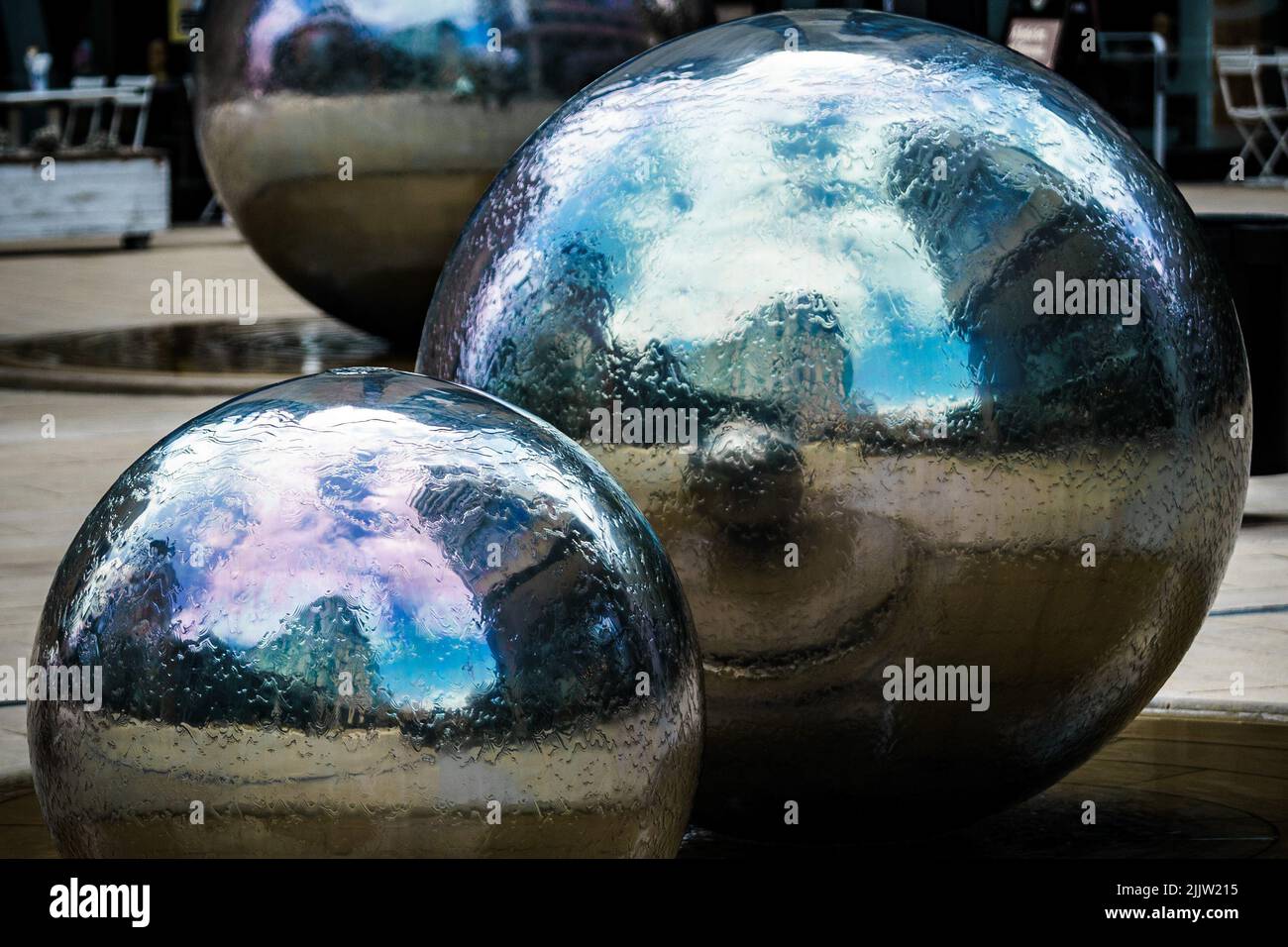 The chrome balls water fountains in Sheffield city center Stock Photo ...