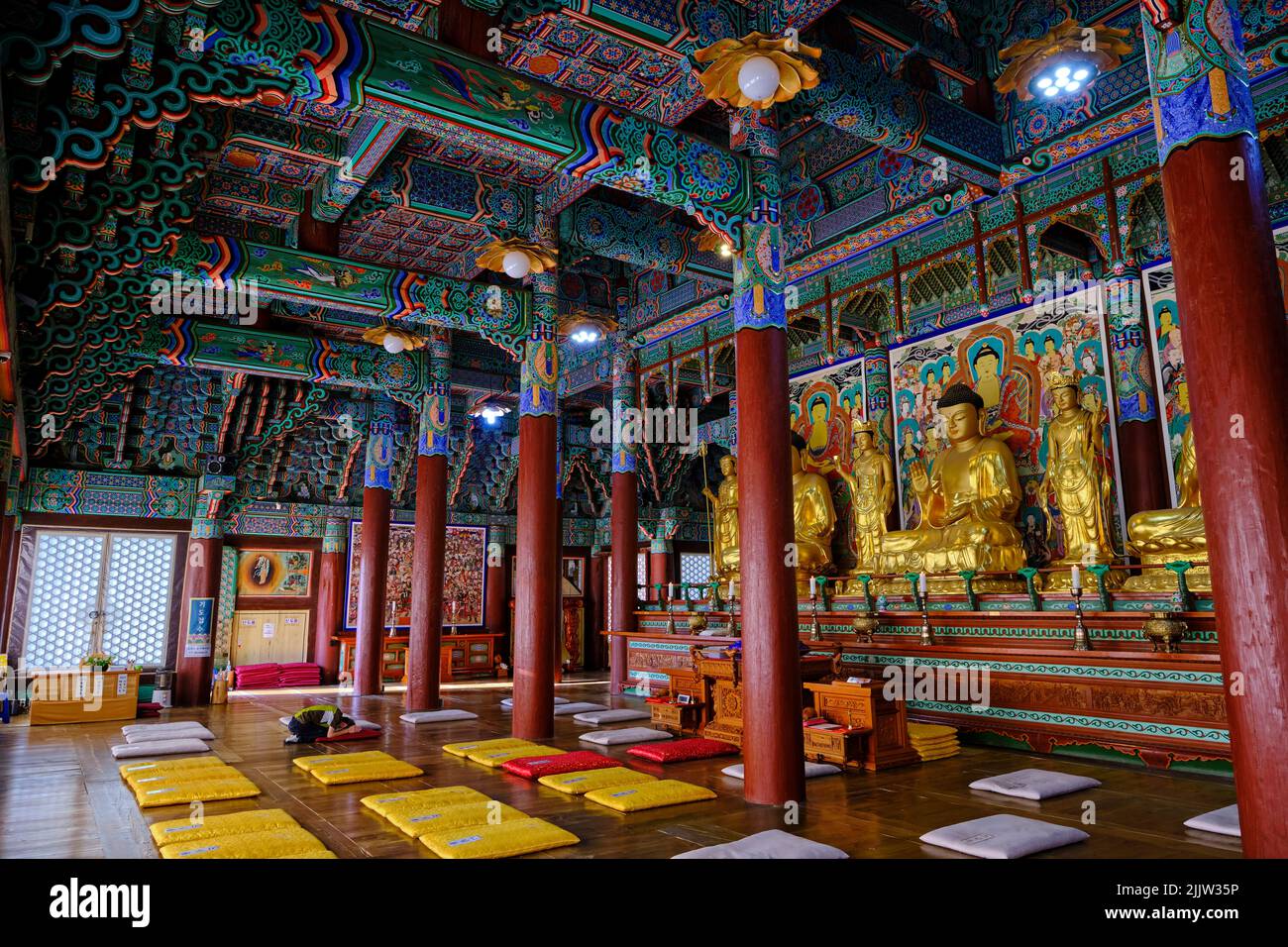 South Korea, South Jeolla province, Suncheon, Songgwangsa Buddhist ...
