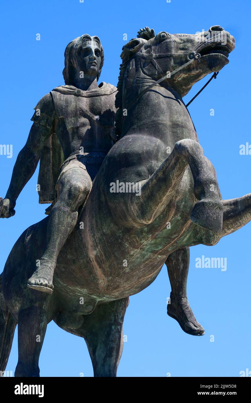 Statue of Alexander the Great, King of Macedonia, Makedonia place ...