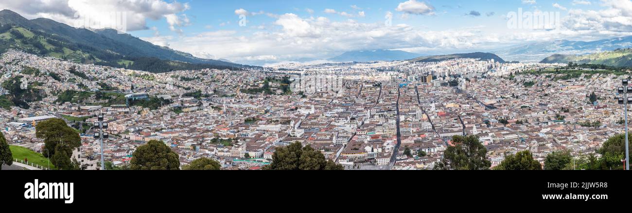 Quito, the capital of Ecuador, panoramic vi Stock Photo - Alamy