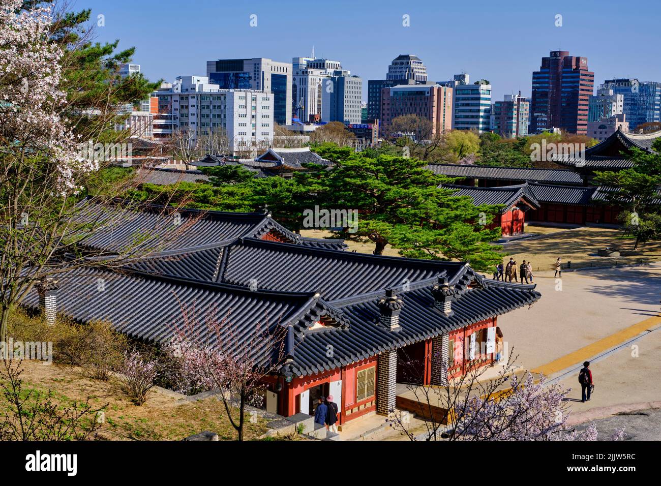 Joseon dynasty korean architecture hi-res stock photography and images ...