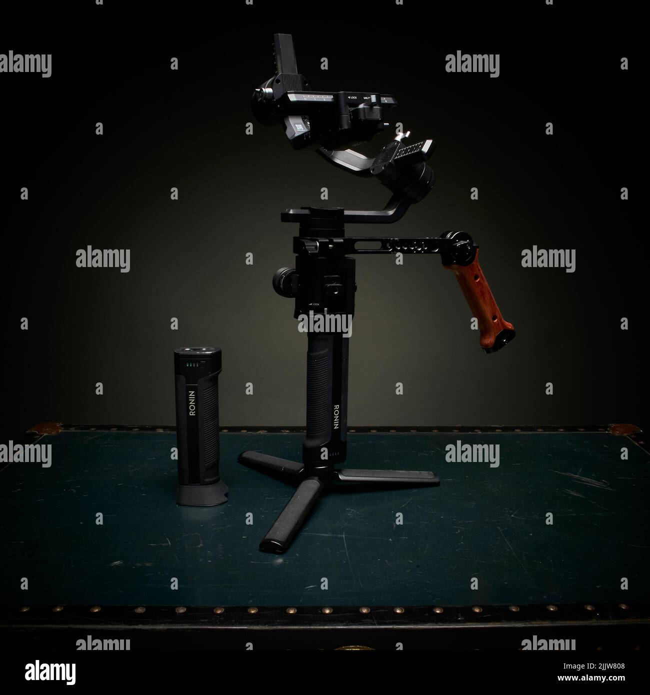 Optical stabilizer hi-res stock photography and images - Alamy