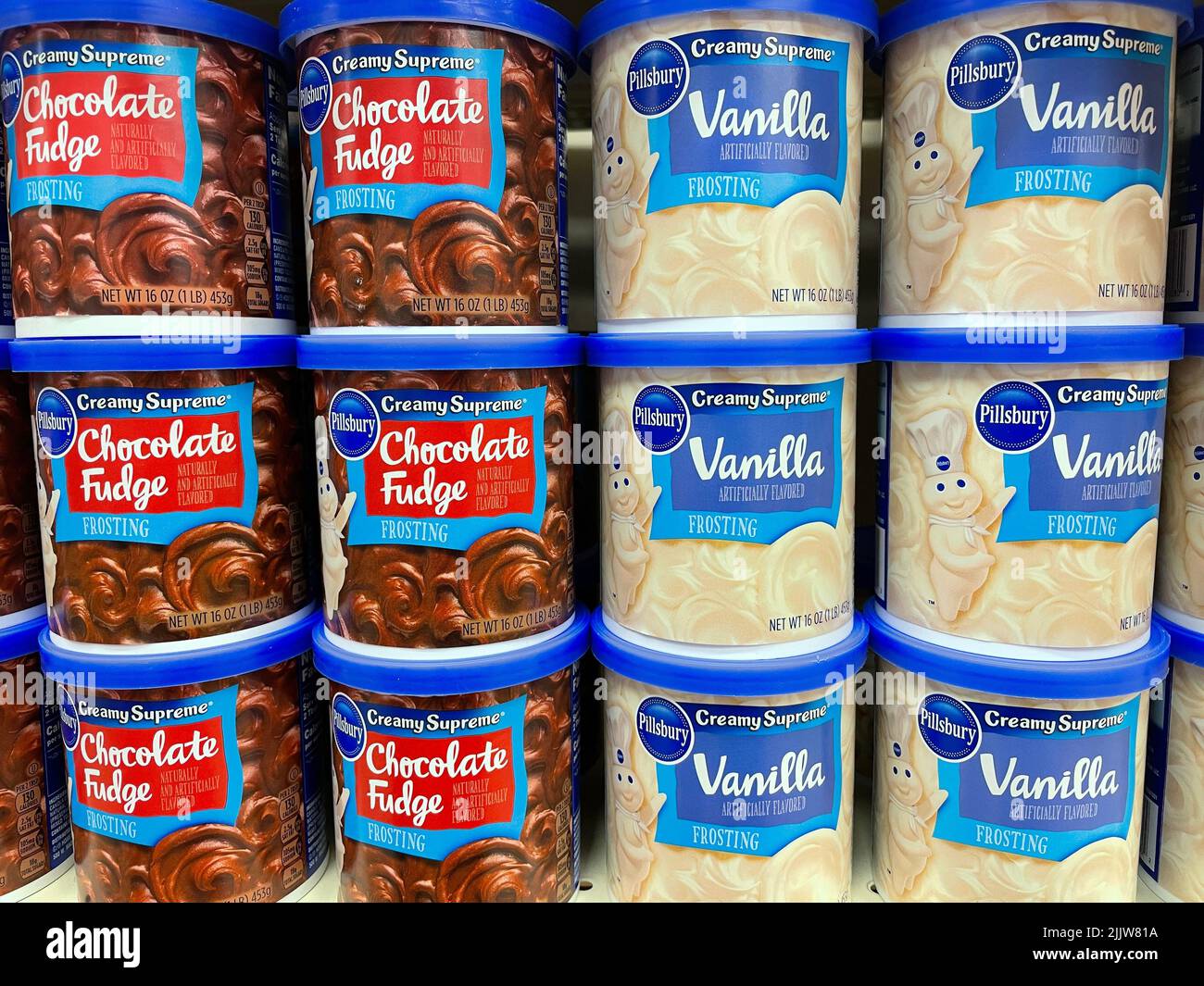 Pillsbury frosting hi-res stock photography and images - Alamy