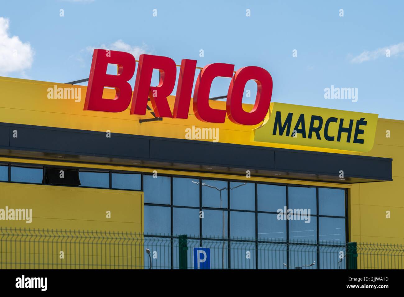 The Bricomarche storefront providing services in the areas of DIY ...