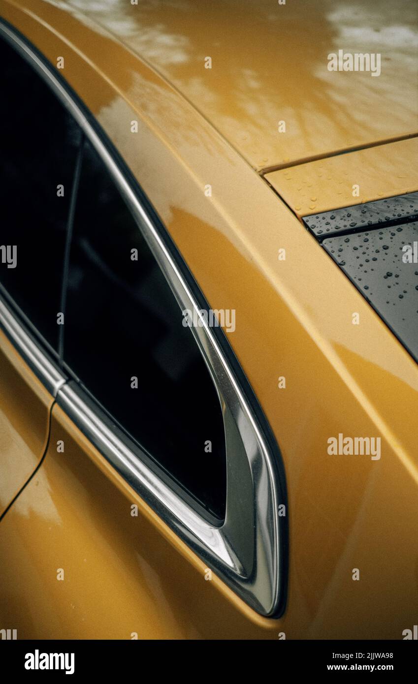 Rear quarter panel hi-res stock photography and images - Alamy