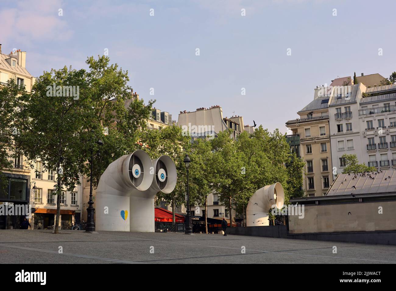 A beautiful shot of pipe ventilation next to a famous Centre Pompidou ...