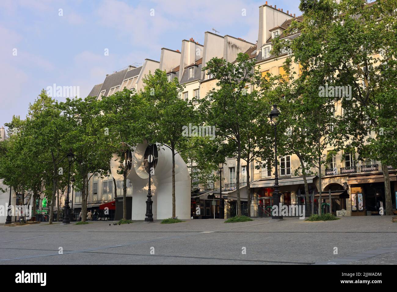 A beautiful shot of pipe ventilation next to a famous Centre Pompidou ...