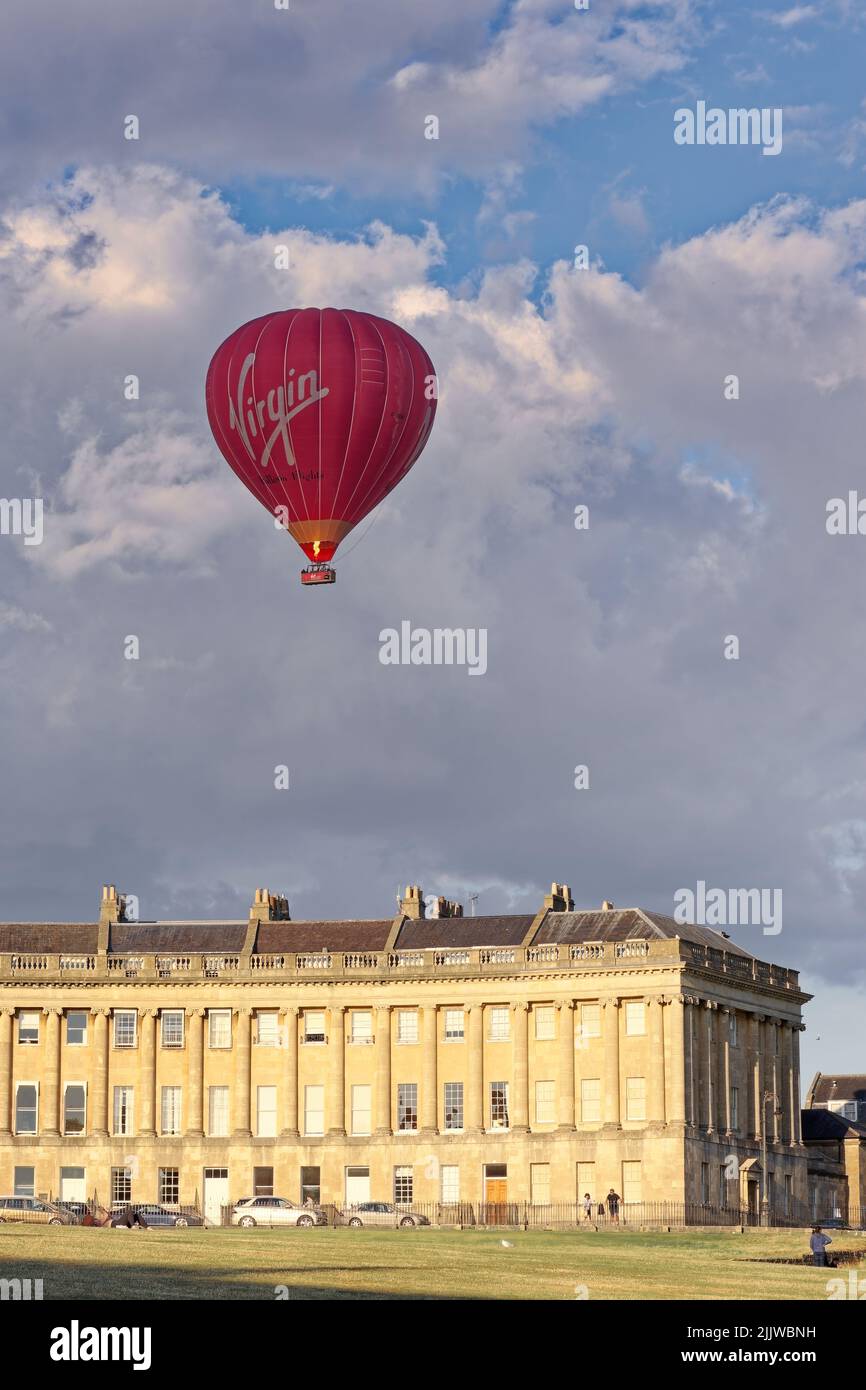 Balloon ride bath hi-res stock photography and images - Alamy