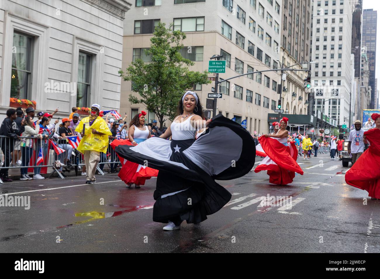 Puerto rican day parade dancers hi-res stock photography and images - Alamy