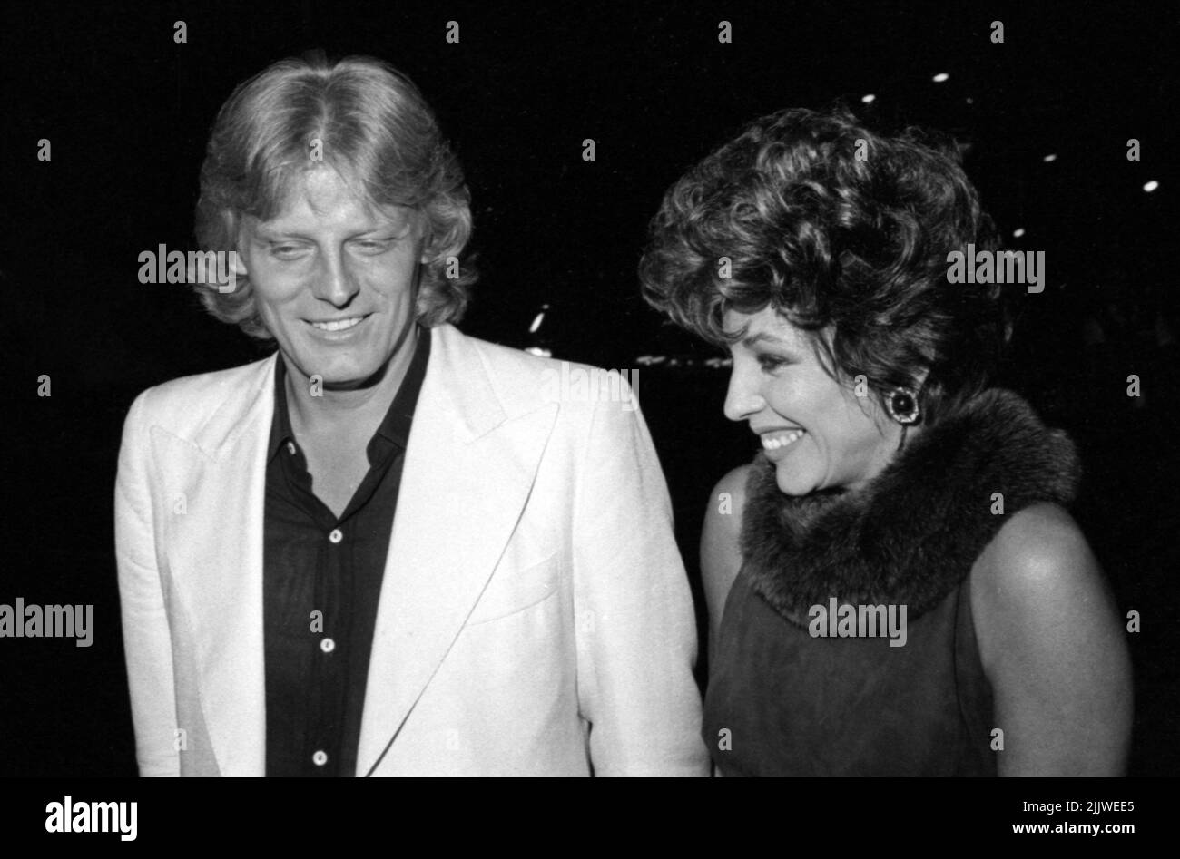 Joan collins peter holm hi-res stock photography and images - Alamy