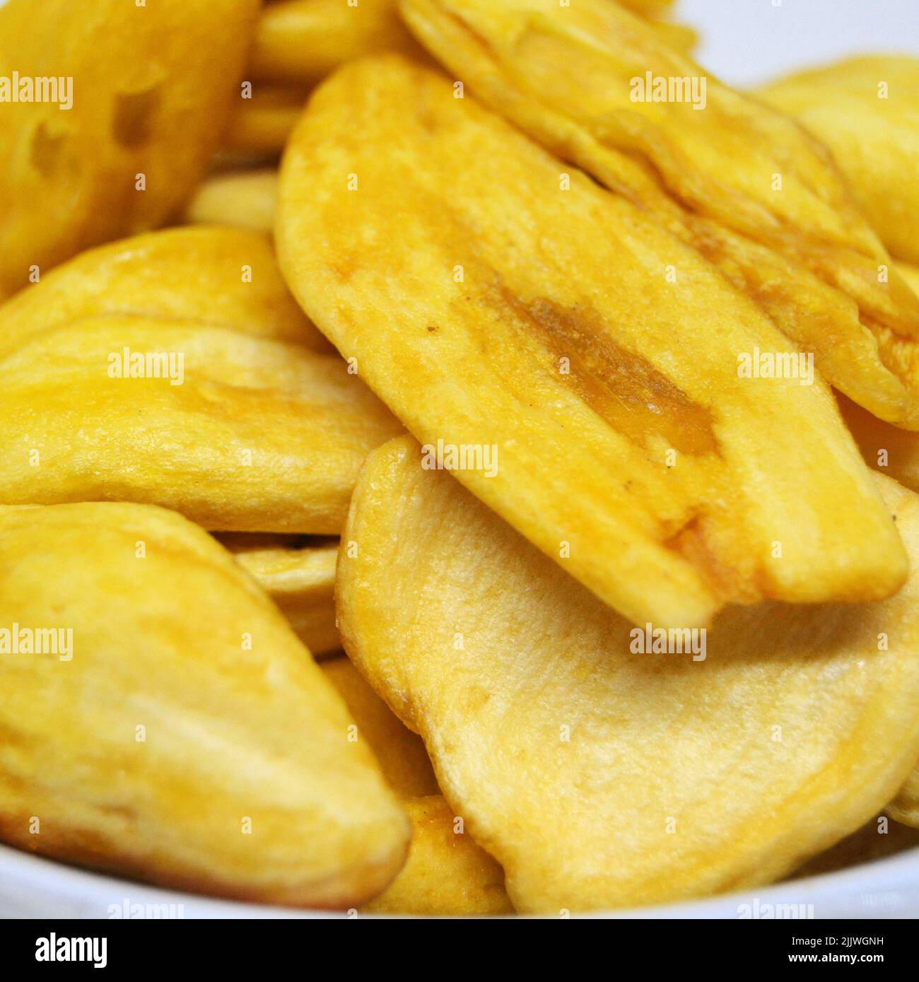 Snacks are snacks that are consumed between main meals. Foods that are ...