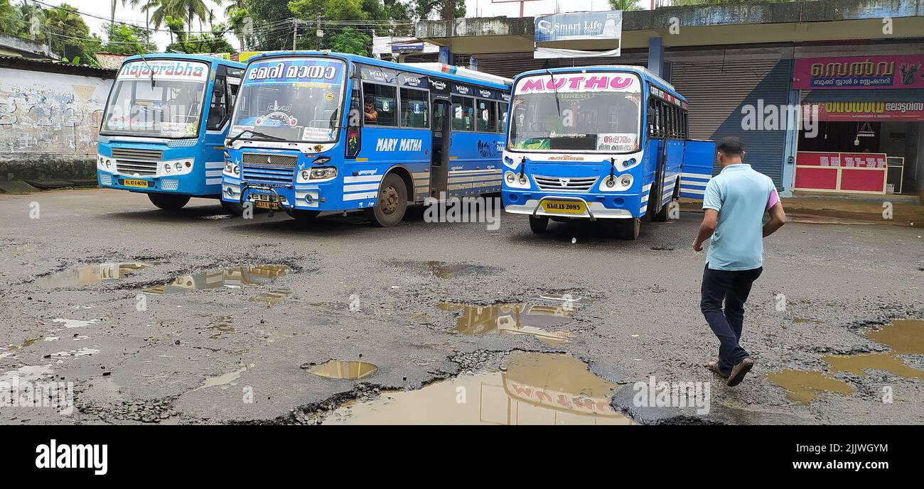 Kerala bus stand hi-res stock photography and images - Alamy