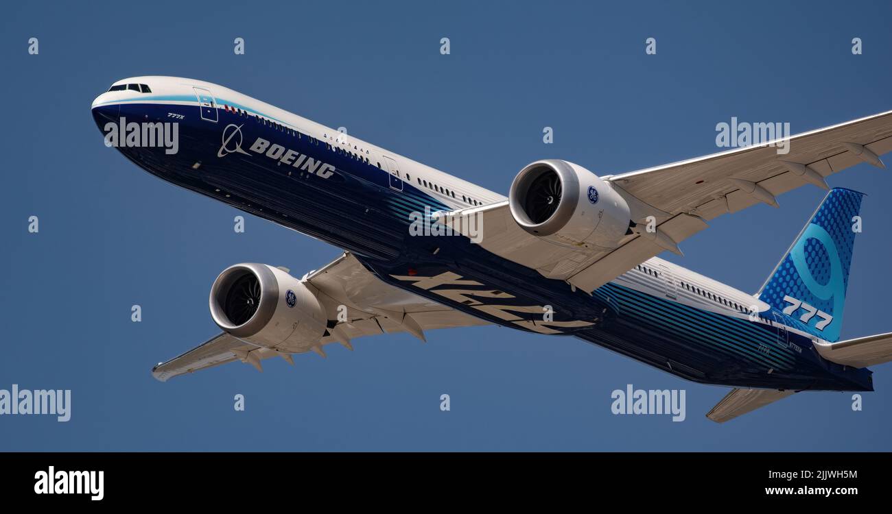 Boeing 777-9 (777X) in-flight Stock Photo - Alamy