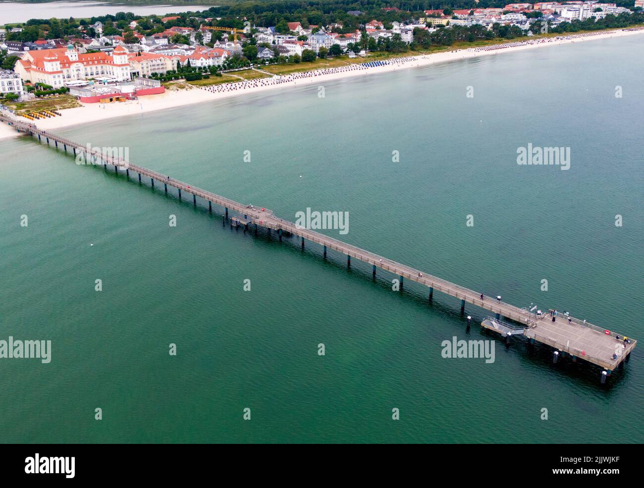 Binz, Germany. 28th July, 2022. Tourists walk on the pier of the ...
