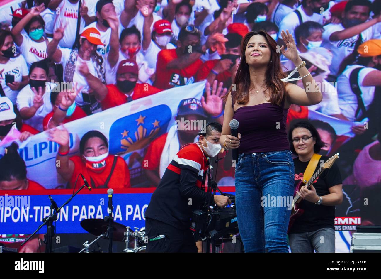 Supporters of President Ferdinand Romualdez Marcos Jr., gathered ...