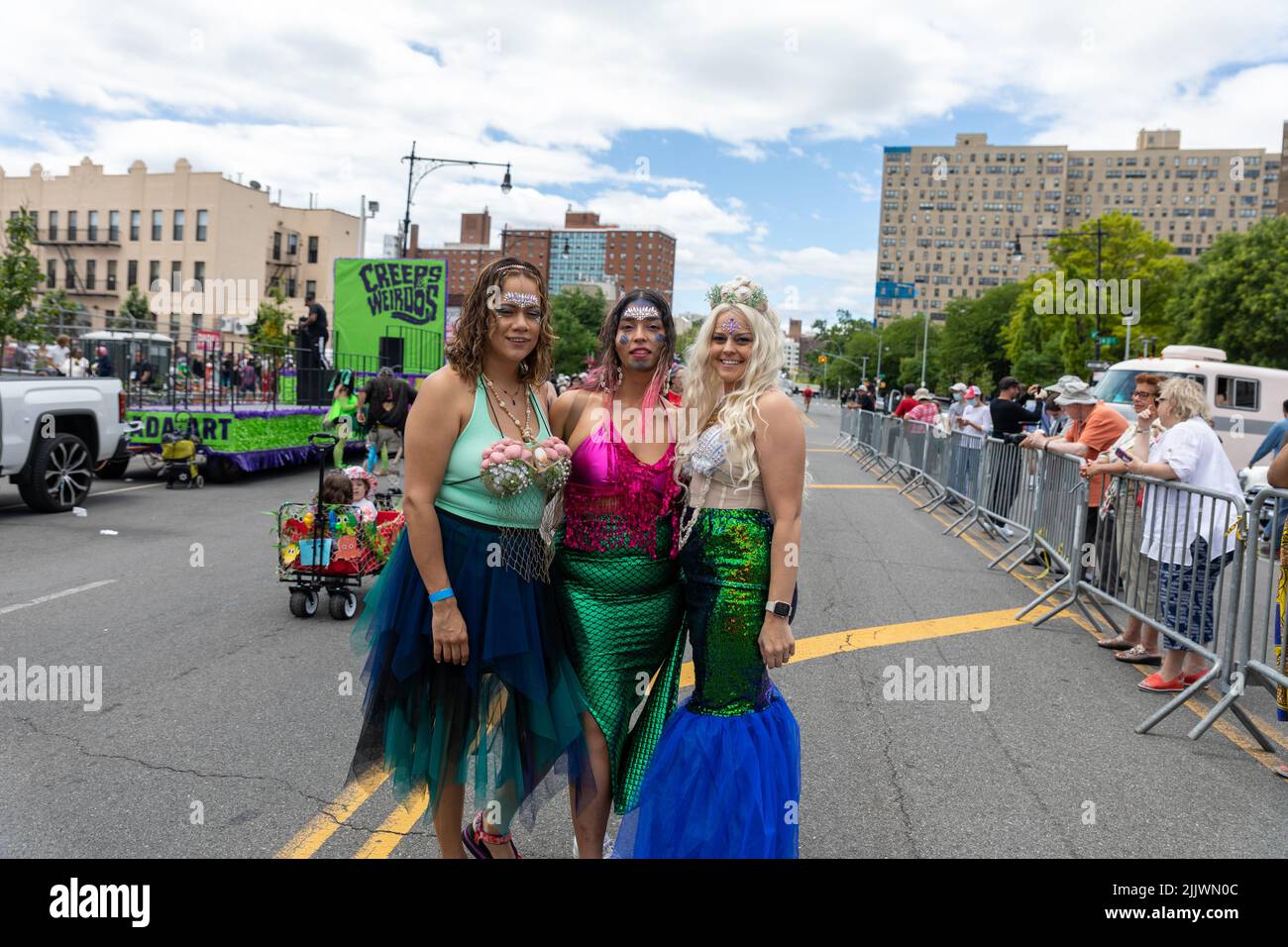 Women dressed as mermaids hi-res stock photography and images - Alamy