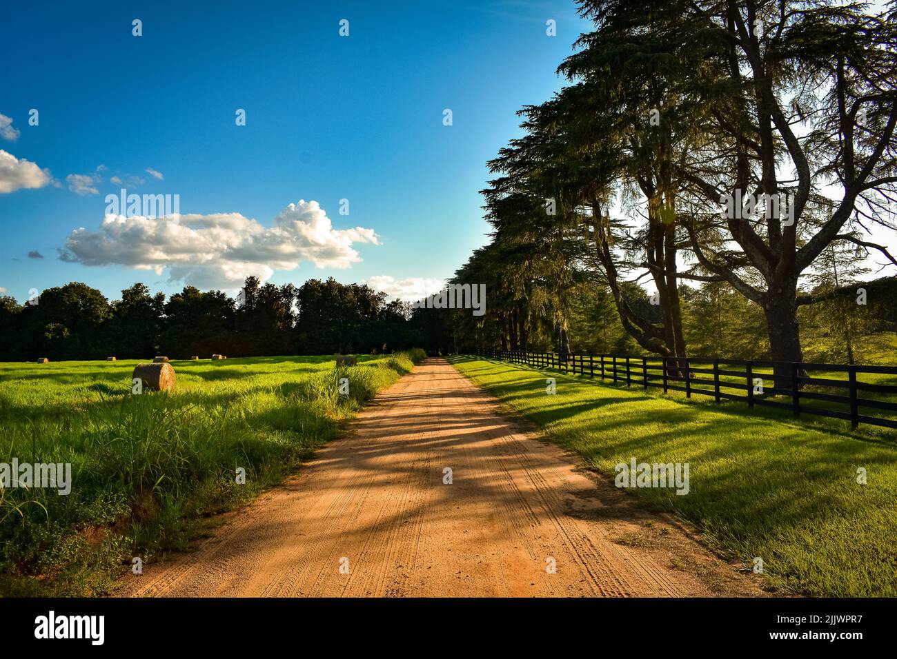Southren view hi-res stock photography and images - Alamy