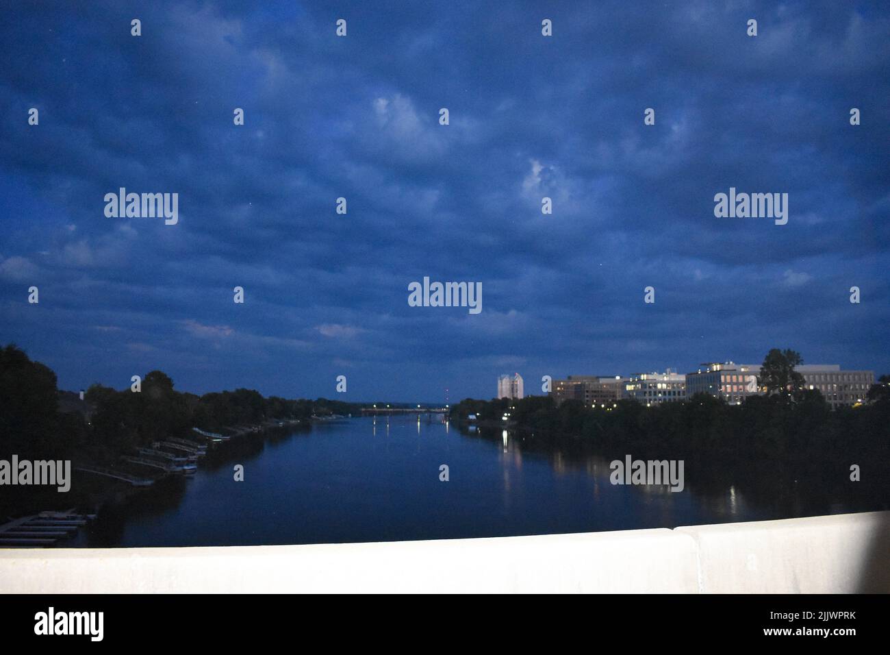 Sunset on the Savannah River, Georgia Stock Photo - Alamy