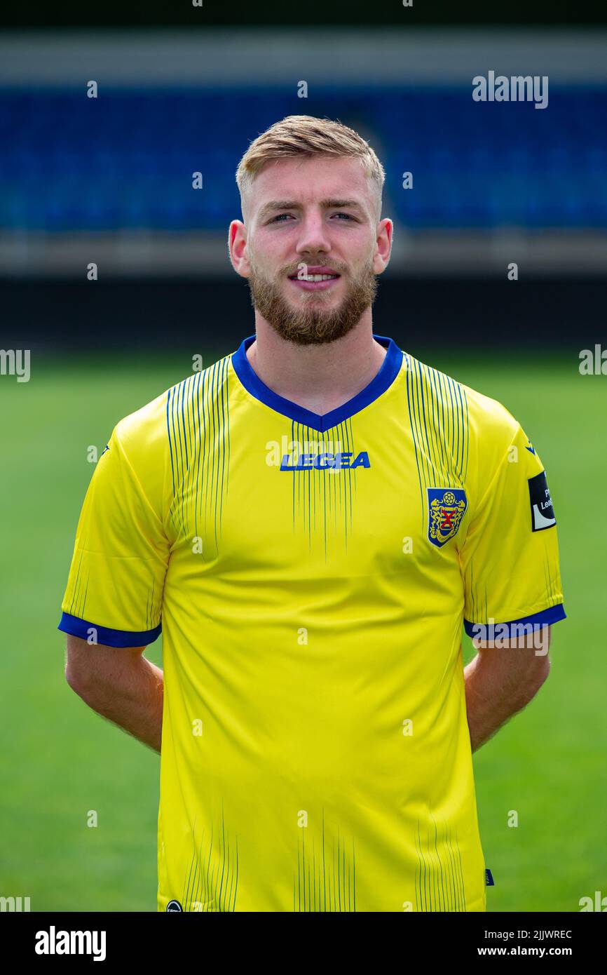 Beveren's Tom Reyners poses for photographer at the 2022-2023 ...